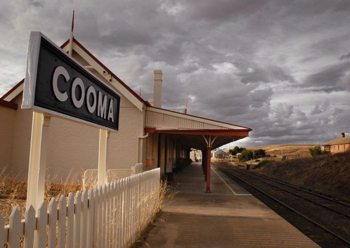 Cooma, Snowy Mountains - Accommodation, things to do & more | Visit NSW