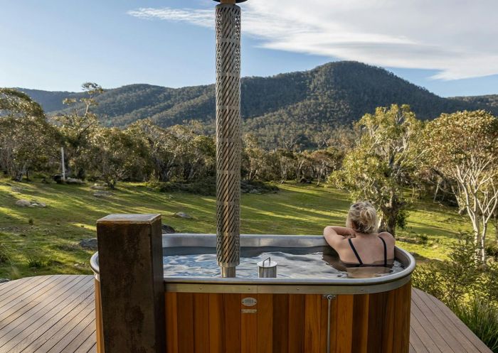 Off-grid huts, retreats & cabins in NSW | Visit NSW