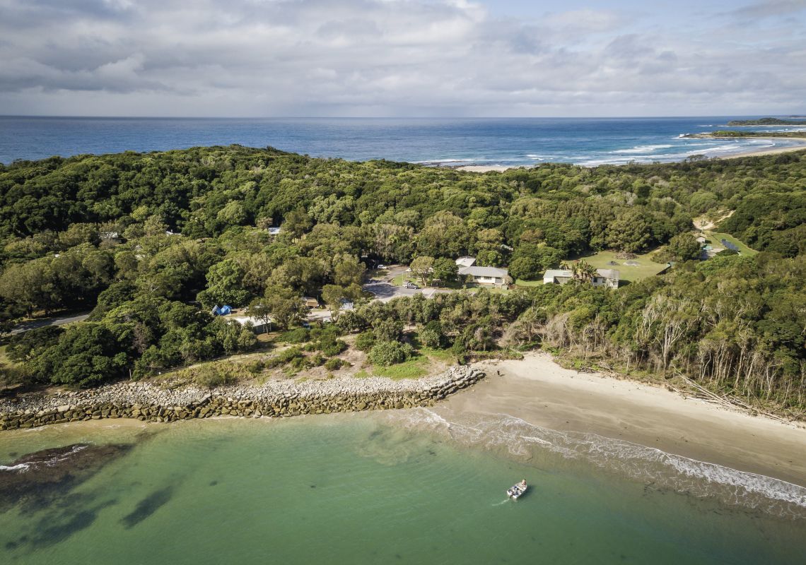 Iluka NSW - Plan a Holiday - Caravan Parks, Camping & Things To Do