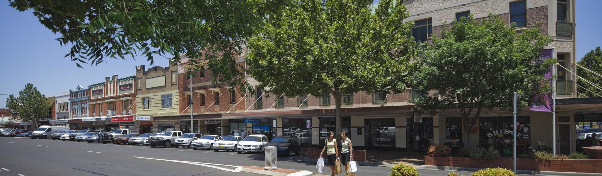 Tenterfield - Accommodation, Maps, Attractions & Events