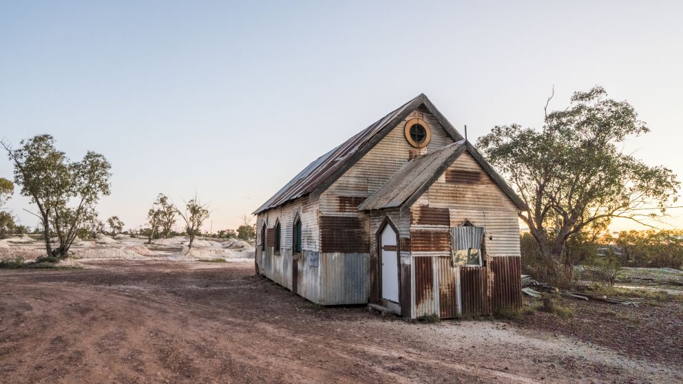 Lightning Ridge Australia - Best Time to Visit, Things to Do & Maps