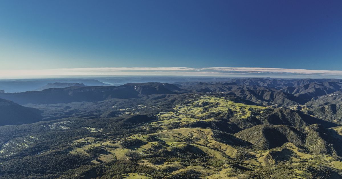 The Six Foot Track NSW - Accommodation, Directions & Attractions