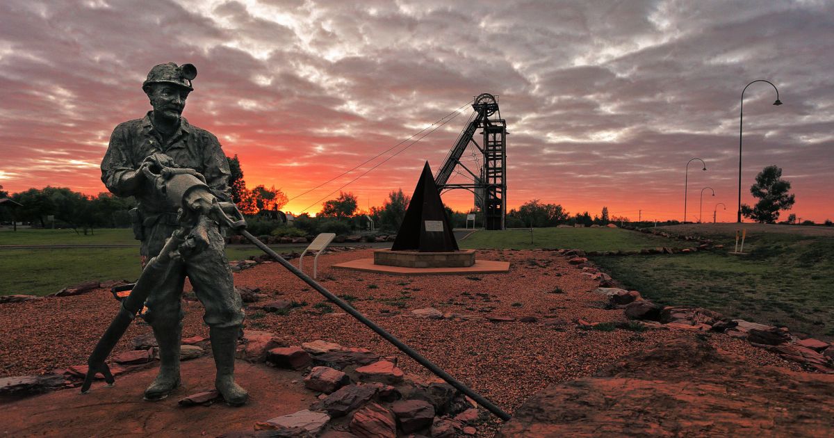 Cobar, Outback NSW - Plan a Holiday | Visit NSW