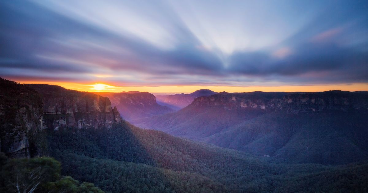 A scenic day trip to the Blue Mountains from Sydney | Visitnsw.com