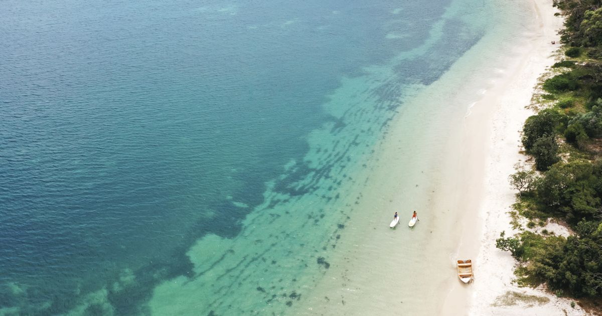 Shoal Bay NSW - Plan a Holiday - Things to Do, Beach, Hotels & Maps