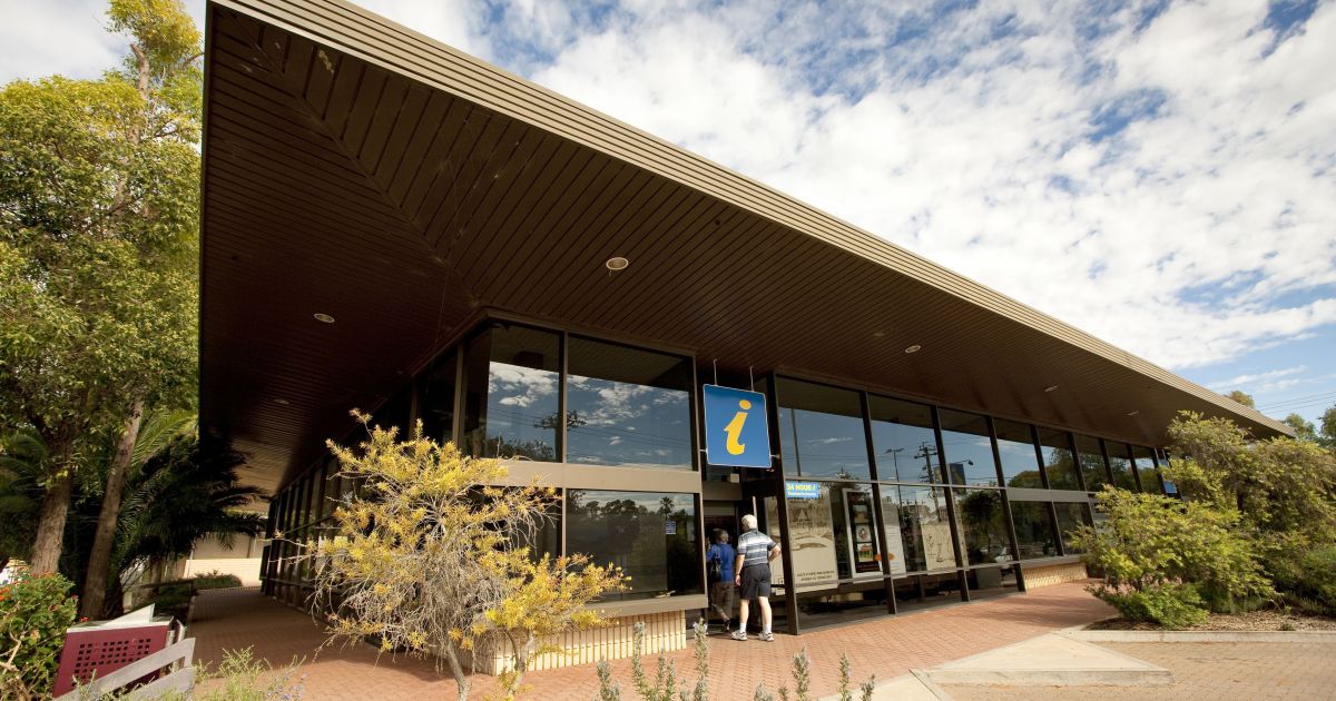 Visitor Information Centres | NSW Holidays & Accommodation, Things to ...