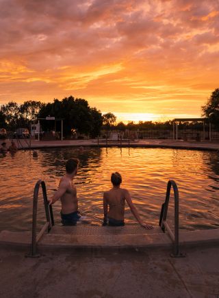Lightning Ridge & surrounds - Accommodation, things to do & more ...