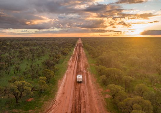 Tee off in The Murray | NSW Holidays & Accommodation, Things to Do ...