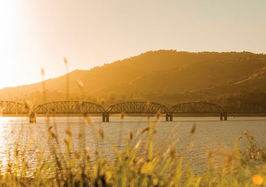 Tee off in The Murray | NSW Holidays & Accommodation, Things to Do ...